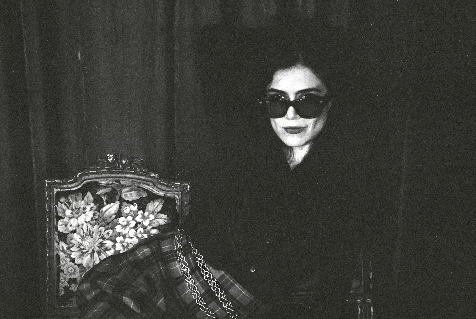 Ghost in the Machine | Escucha el rock, trágico y hermoso, de Marion ...